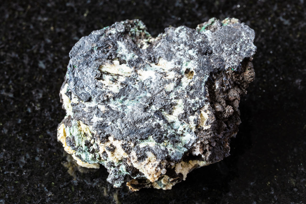 Rock Characterization for Mineral Exploration | Bruker