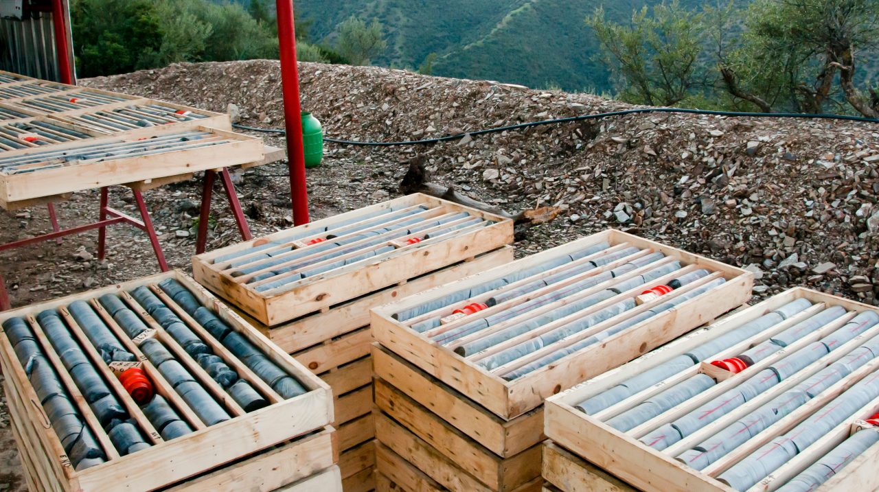 Oil and Gas Industry FT-IR and Raman Solutions | Bruker