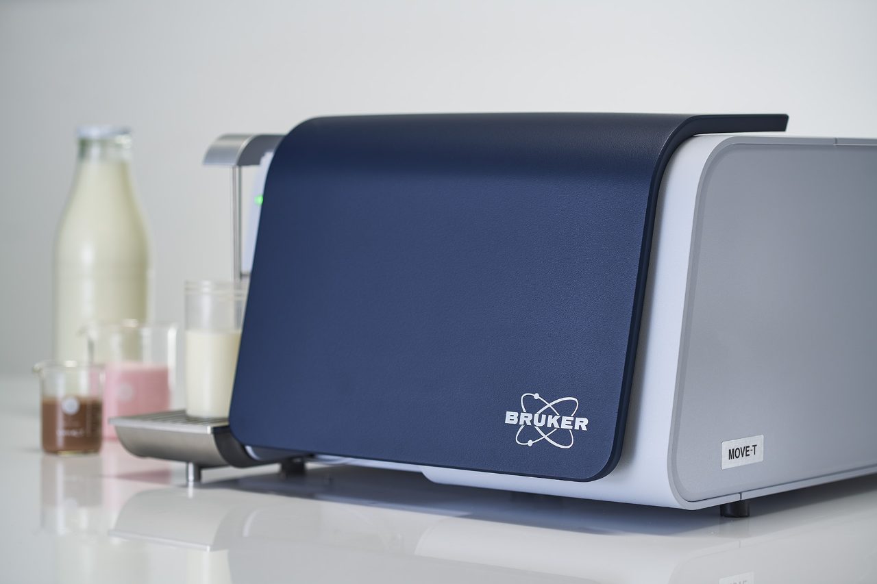 FT-NIR Spectroscopy for Analysis of Fluid Dairy Samples | Bruker