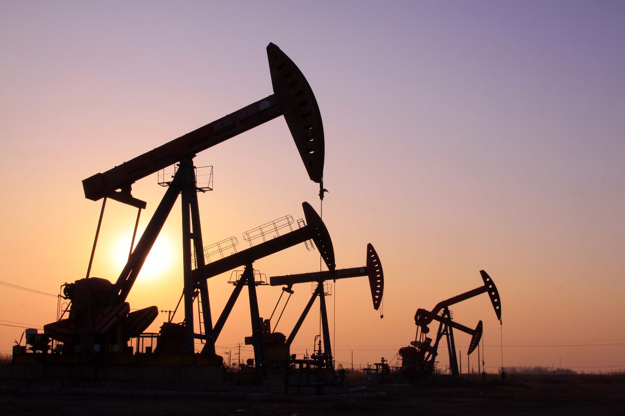 ESR Analysis of Asphaltene and Vanadium in Crude Oil Can Determine its ...