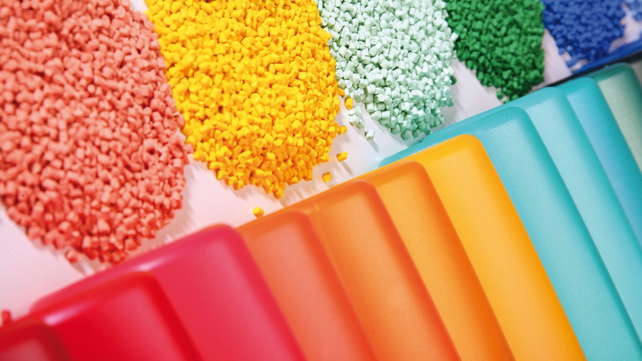KIMW & Bruker: a Strategic Polymer and Plastics Cooperation. | Bruker