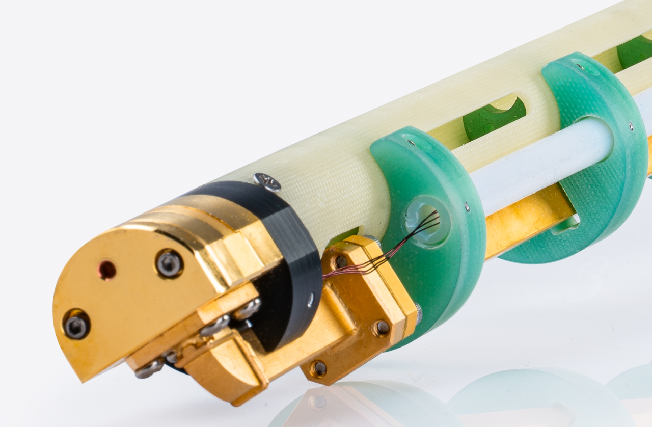 Q-Band Loop Gap EPR Resonator | Bruker