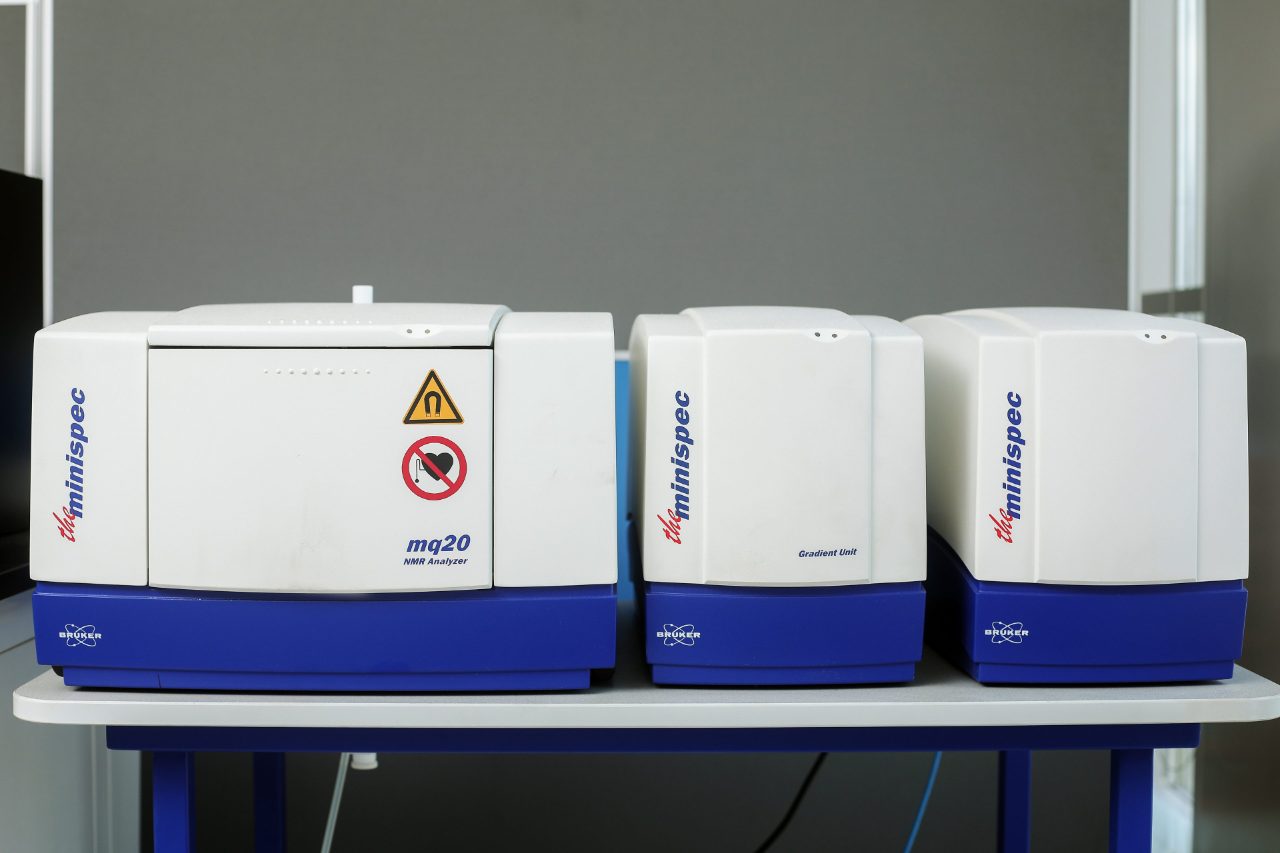 乳剂中液滴粒径分布 （TD-NMR） | Bruker